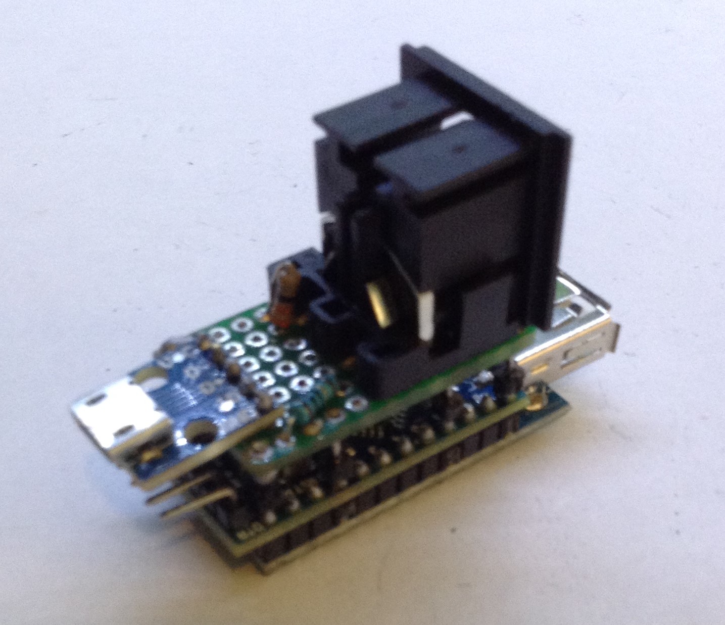 Mini USB-MIDI to MIDI – Simple DIY Electronic Music Projects