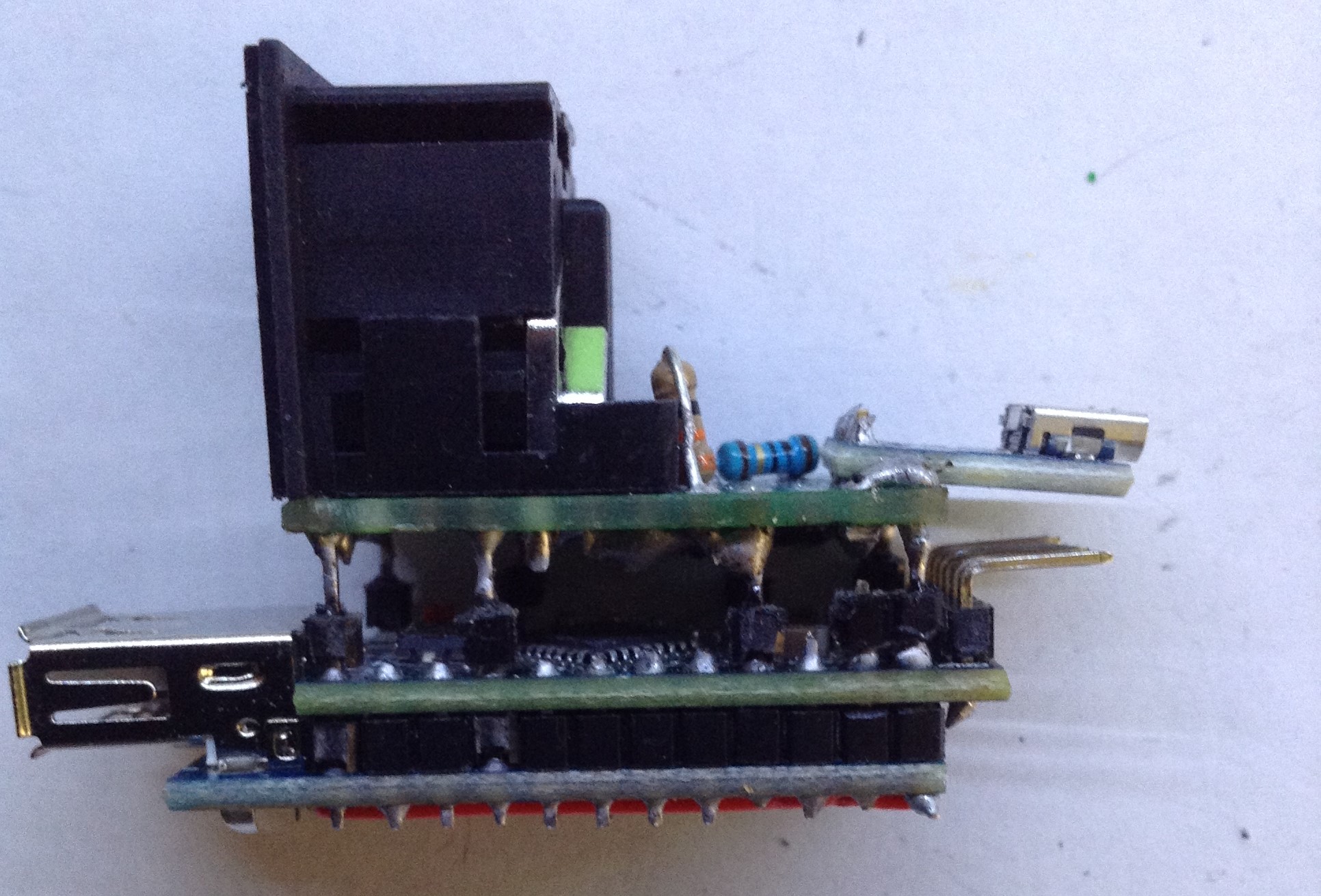 Mini USB-MIDI to MIDI – Simple DIY Electronic Music Projects