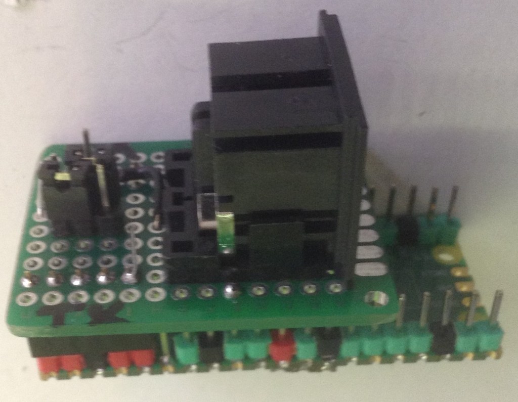 Raspberry Pi Pico Reversible MIDI Out – Simple DIY Electronic Music Projects