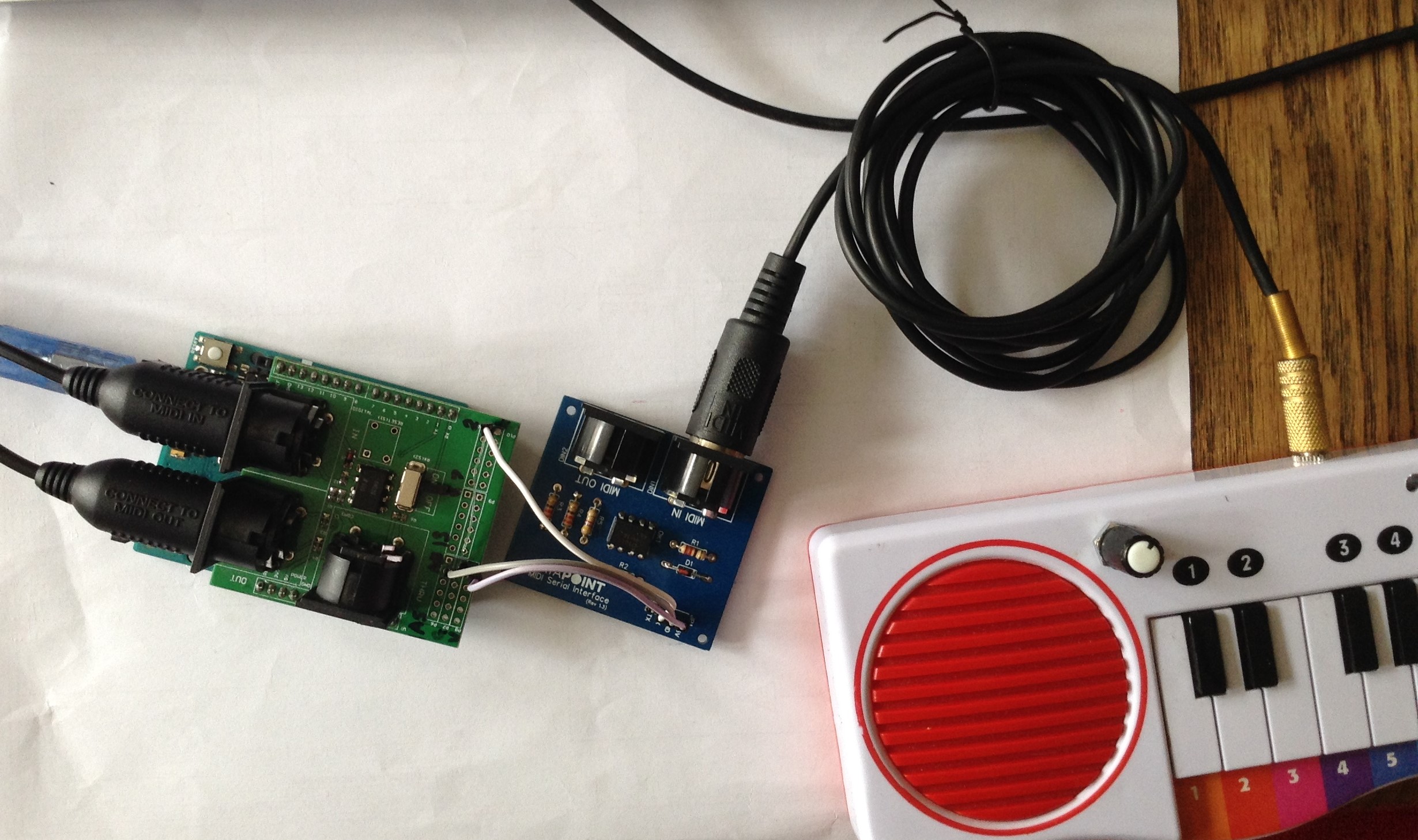 Arduino Multi MIDI Merge – Part 2 – Simple DIY Electronic Music Projects