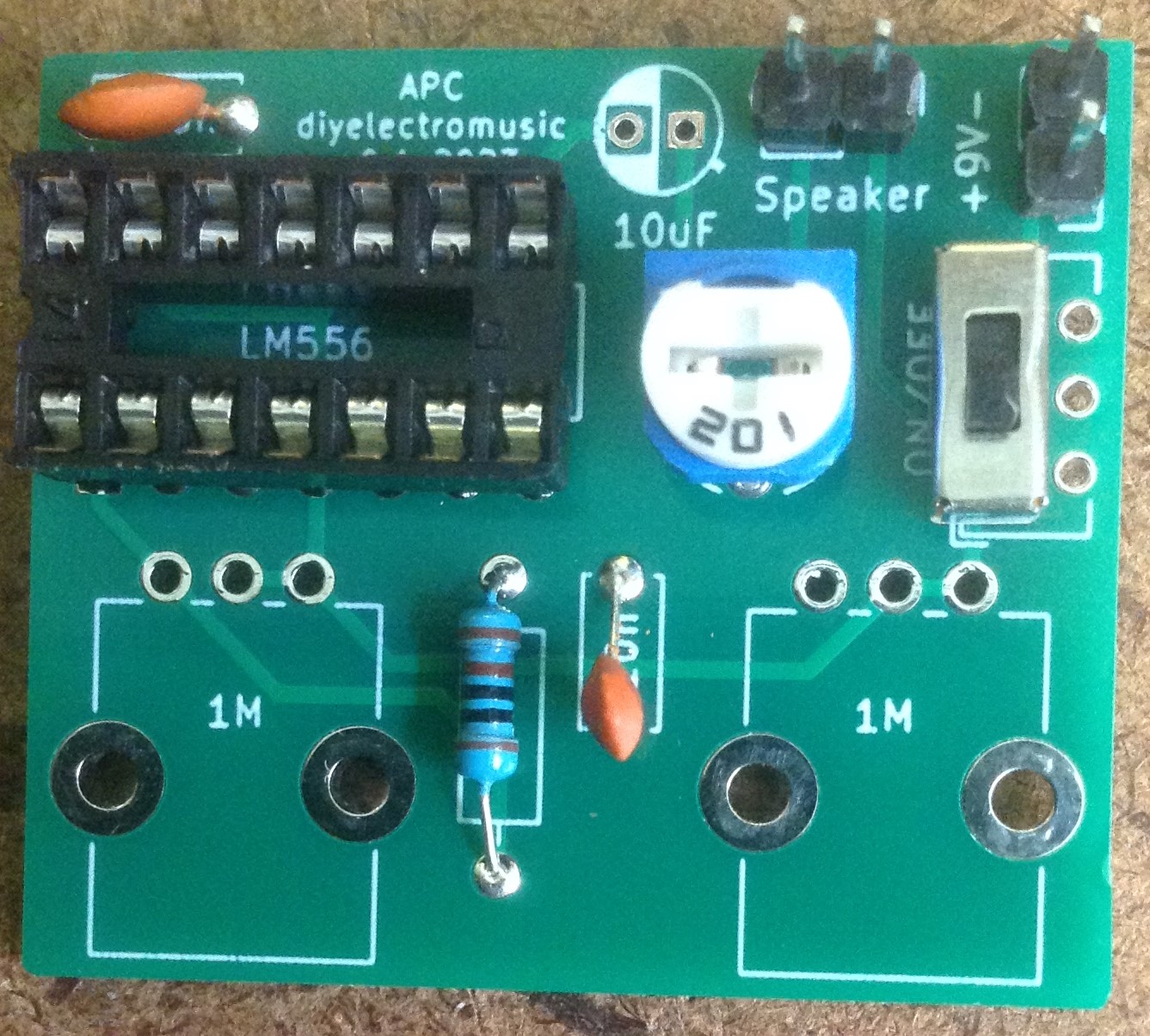 Atari Punk Console PCB Build Guide – Simple DIY Electronic Music Projects