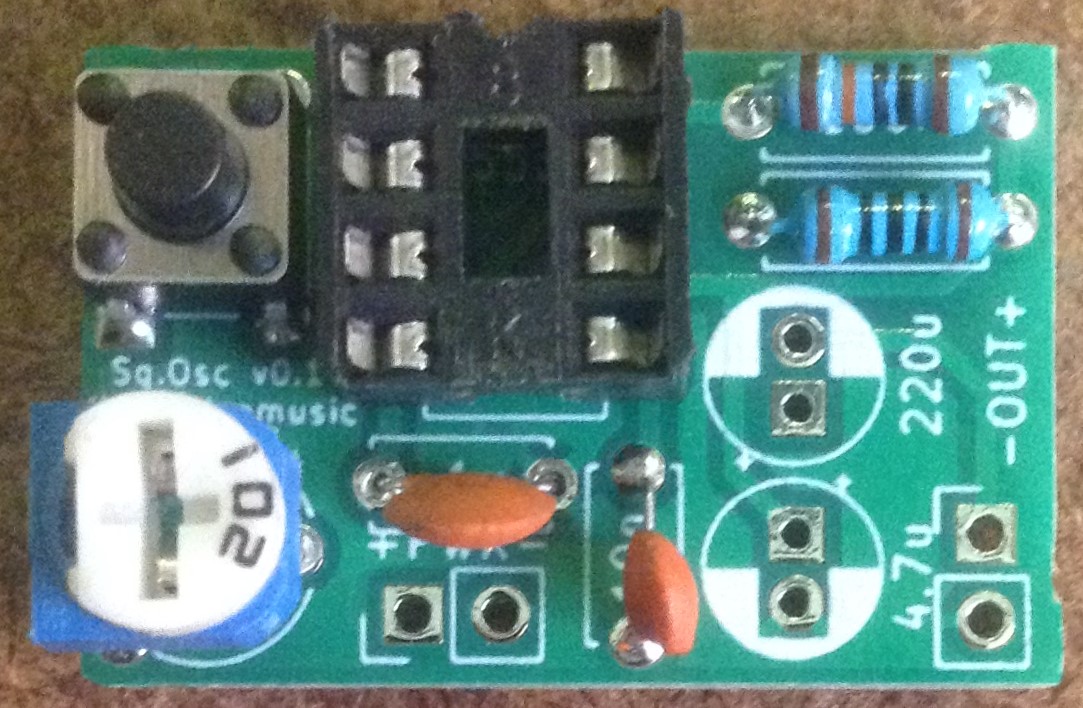 Simple Square Wave Oscillator PCB Build Guide – Simple DIY Electronic ...