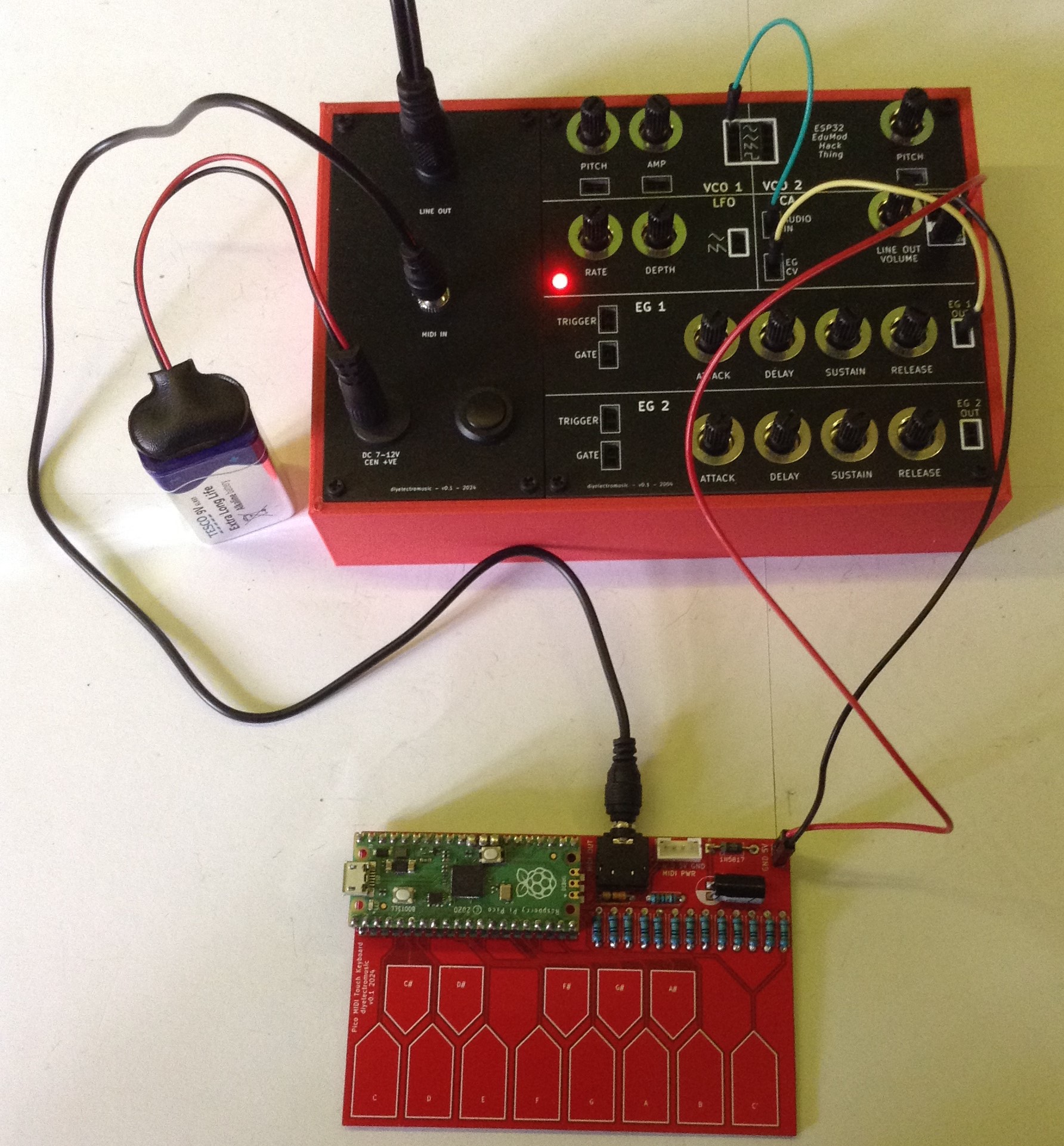 Educational DIY Synth Thing – Part 7 – Simple DIY Electronic Music Projects