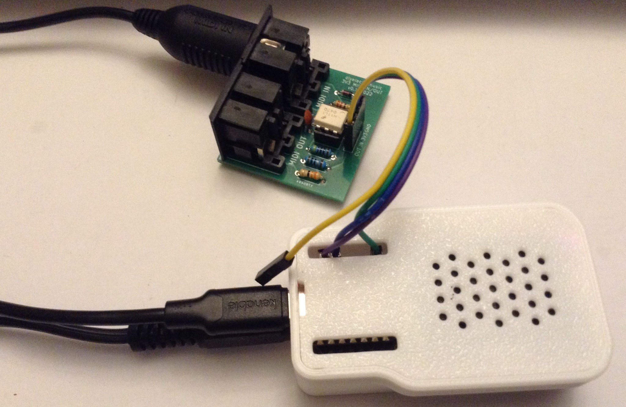 XIAO ESP32-C3 MIDI Synthesizer – Simple DIY Electronic Music Projects